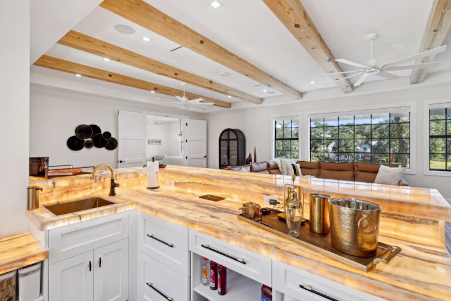 Luxe Light & Timber: A Kitchen That Glows | May Residential is an Award ...